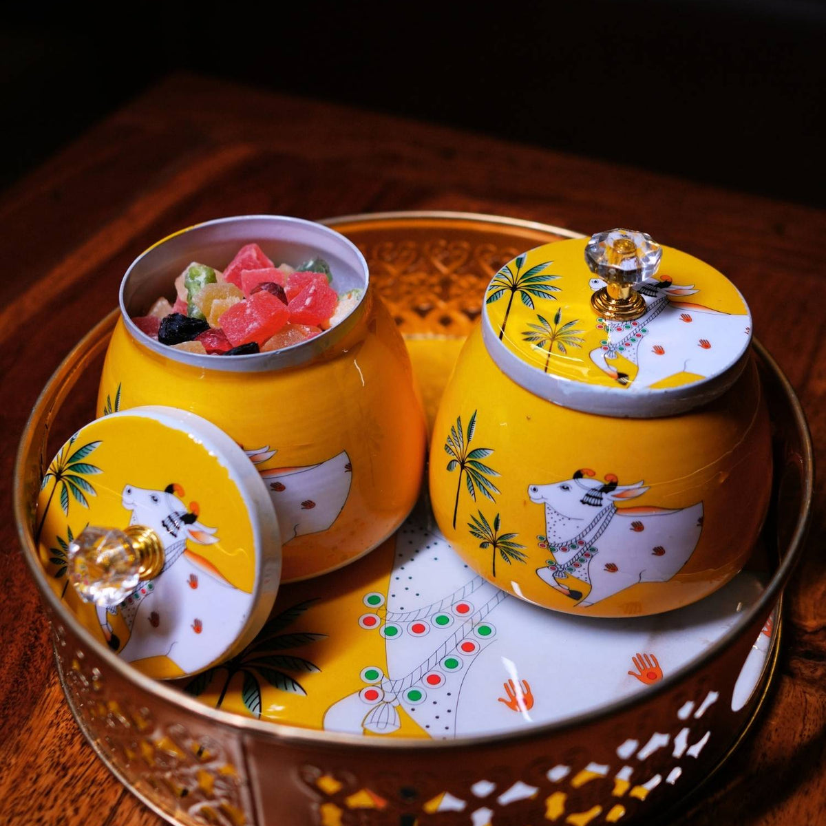 Metal Pichwai Tray with Decorative Pichwai Jar – Piharwa India